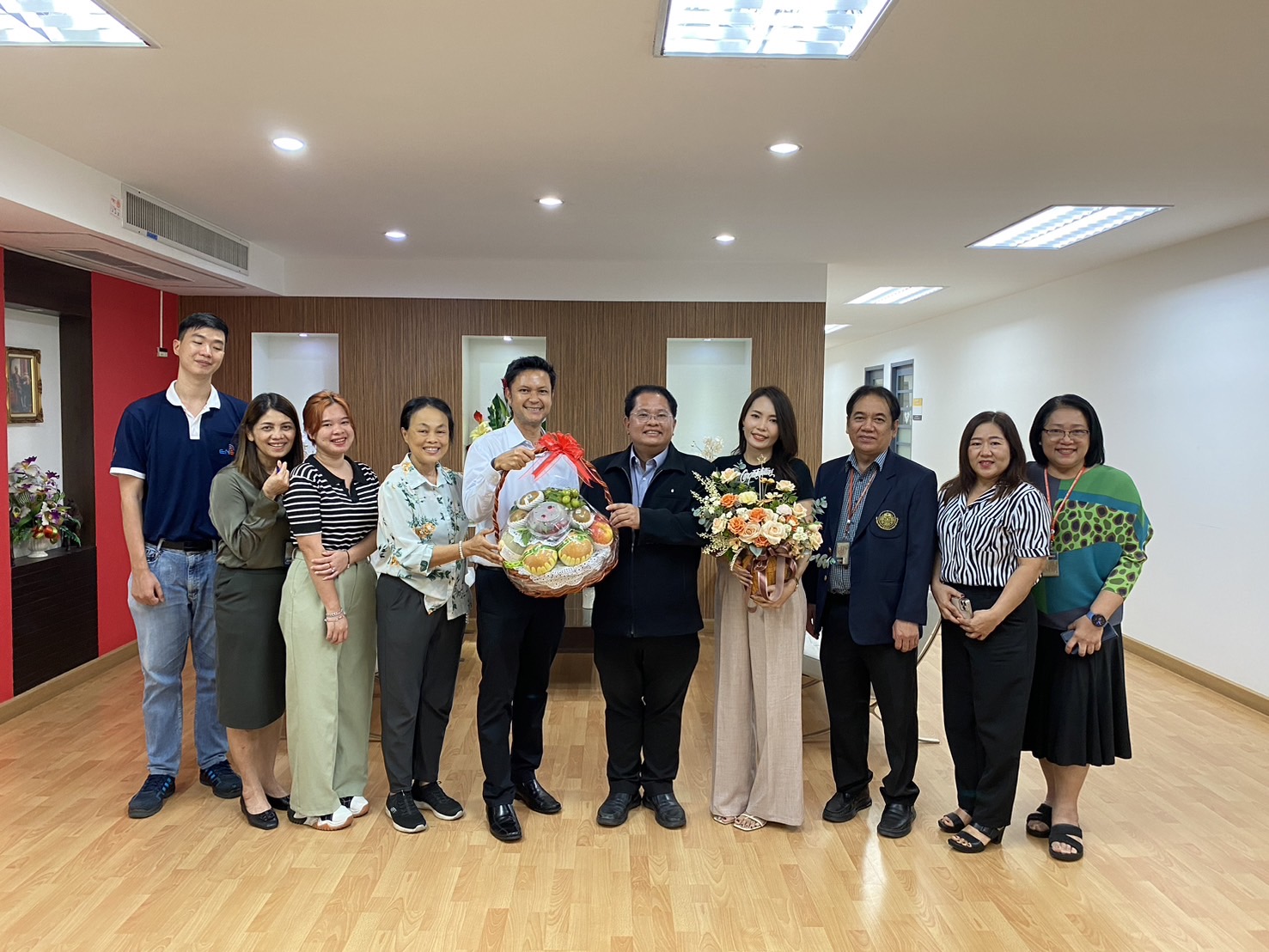 ENE KMUTT – ภาควิชาวิศวกรรมอิเล็กทรอนิกส์และโทรคมนาคม มหาวิทยาลัยเทคโนโลยีพระจอมเกล้าธนบุรี